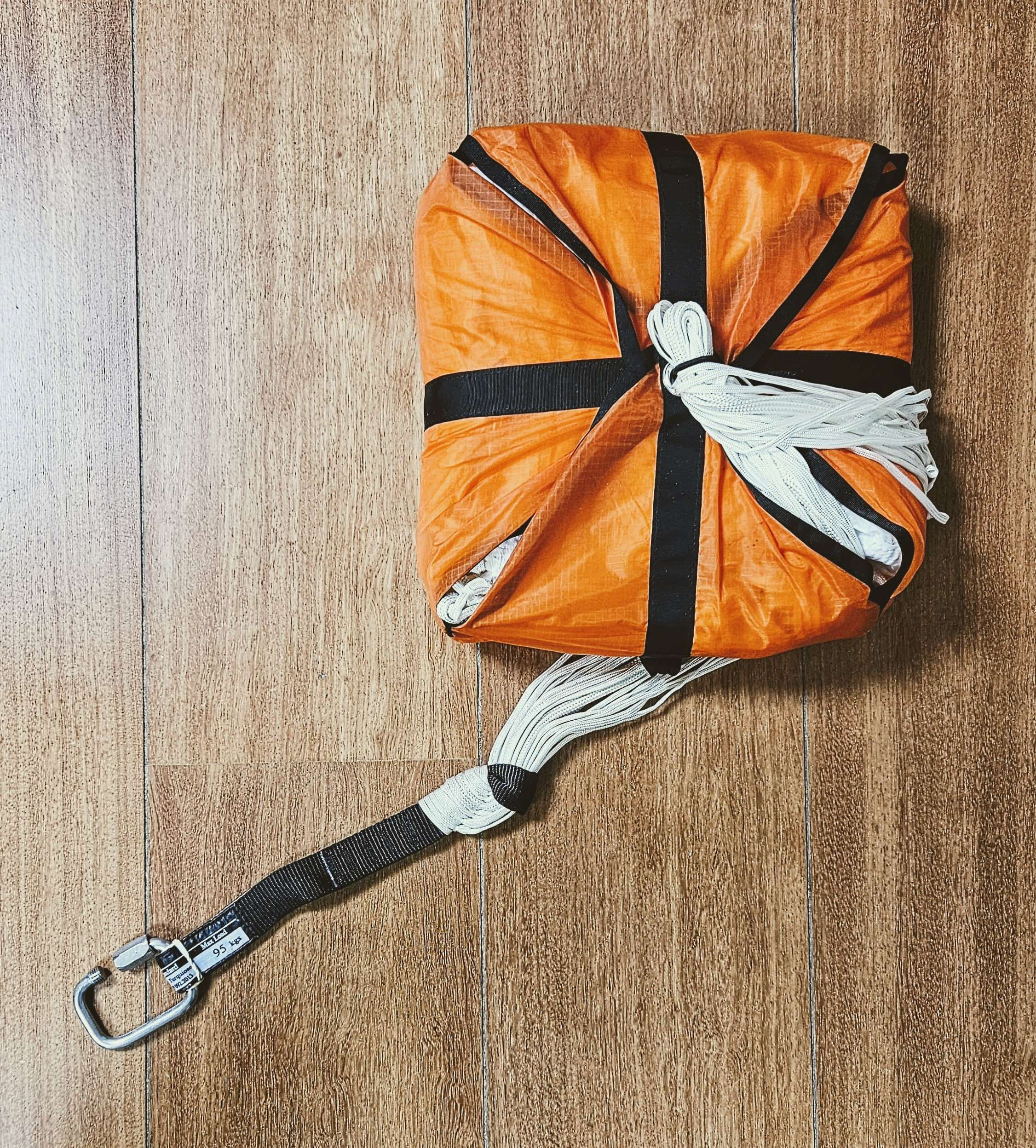 Professional Parachute Packing Service for Paragliders | PG-Repair